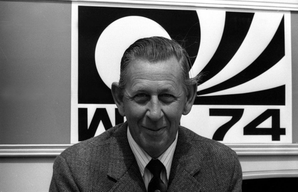 Ken Aston: el inventor de las tarjetas - Panenka