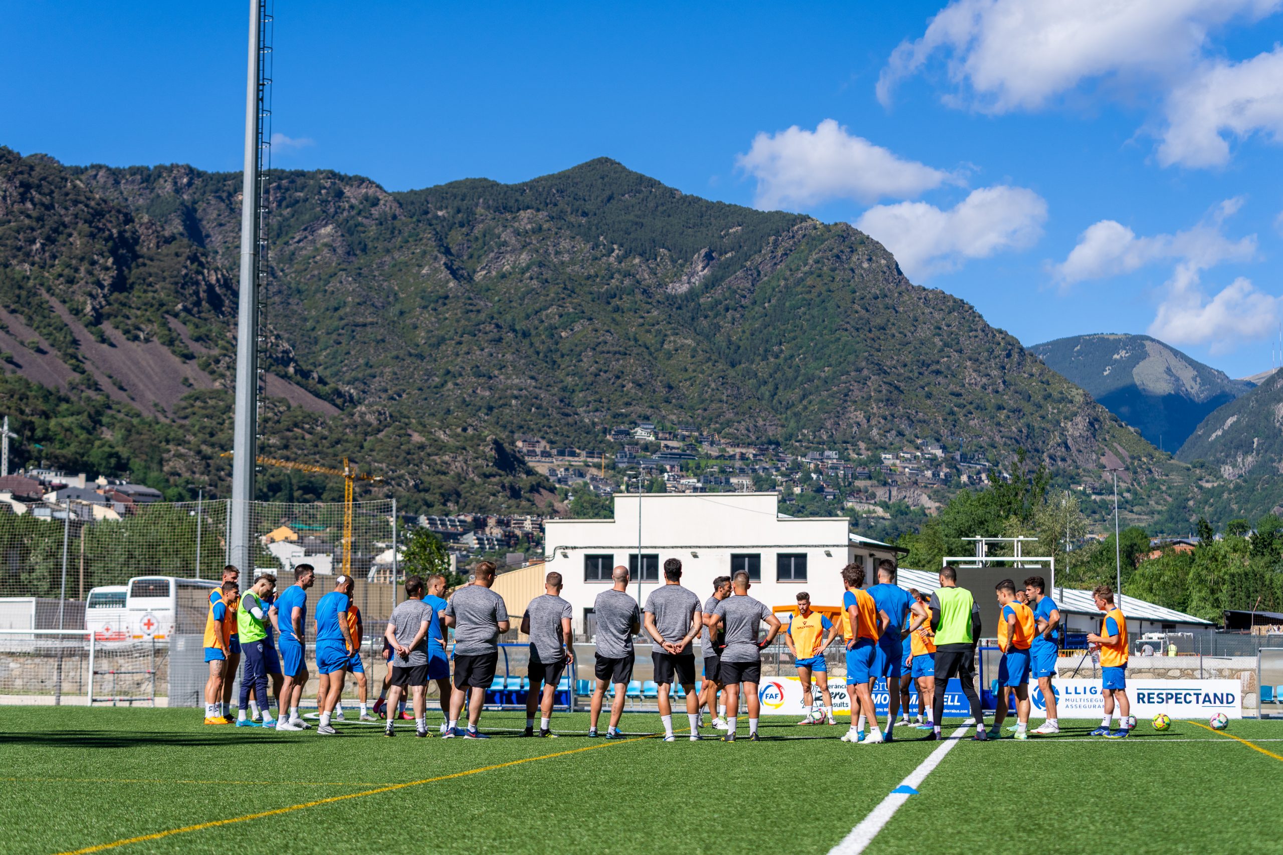 Fede Bessone: una vida cogiendo trenes - Panenka